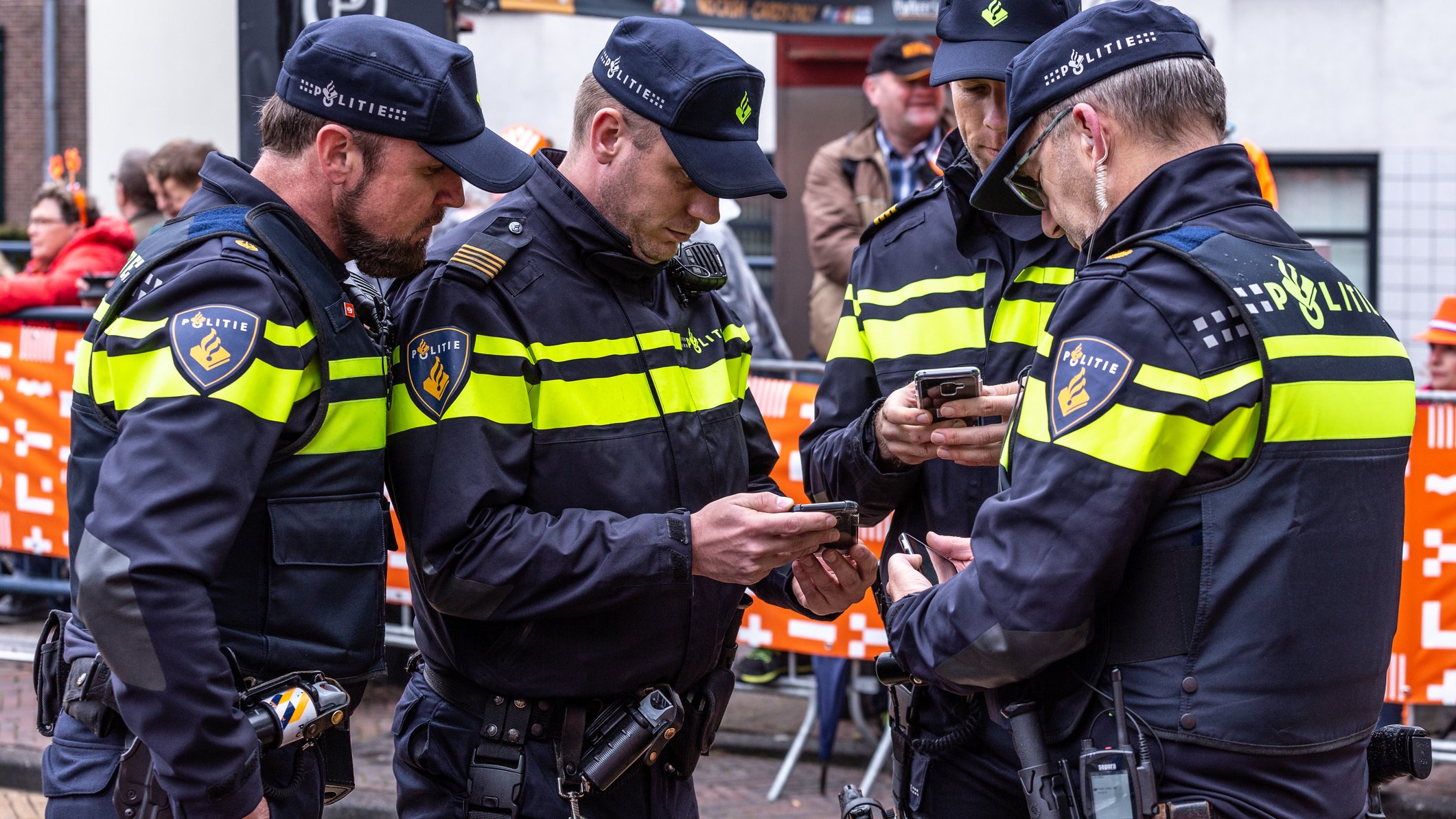 Nep-politieagent: 'Uw familielid is overleden' | PlusOnline