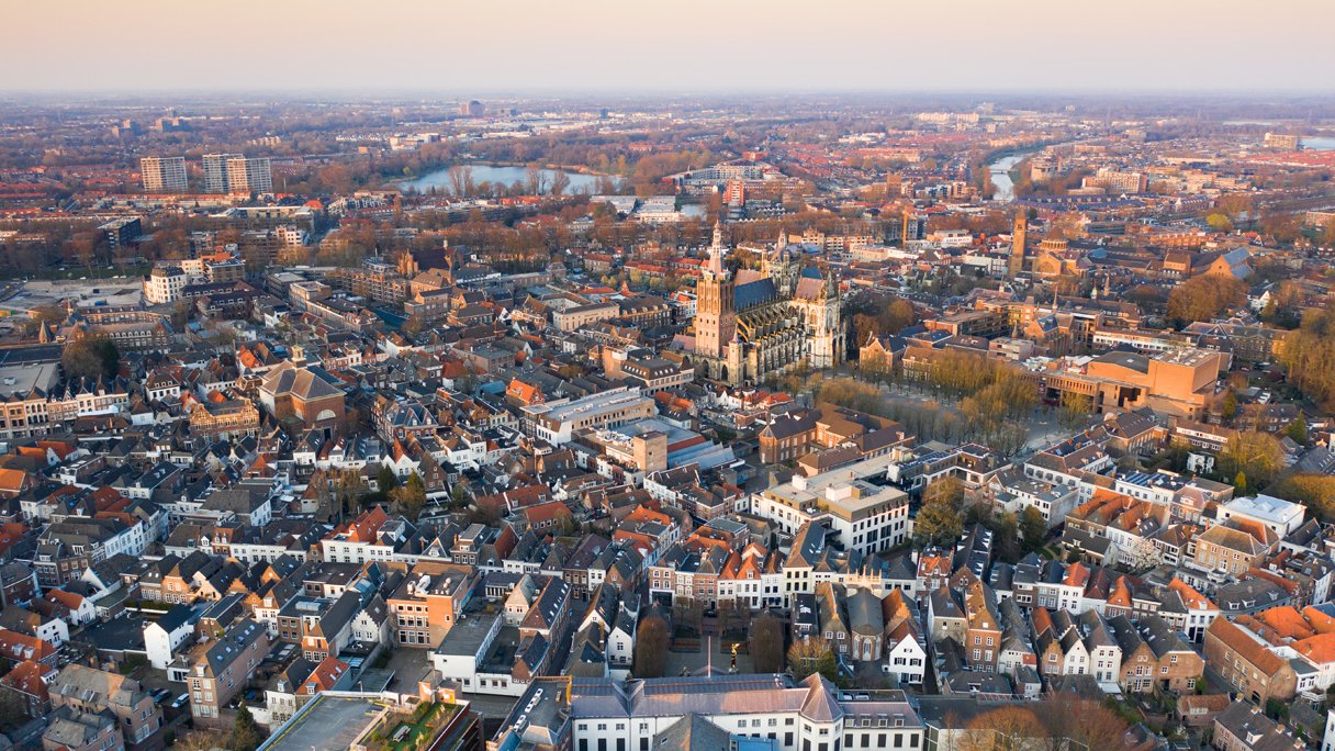 Drie wandelingen door het prachtige Den Bosch | PlusOnline