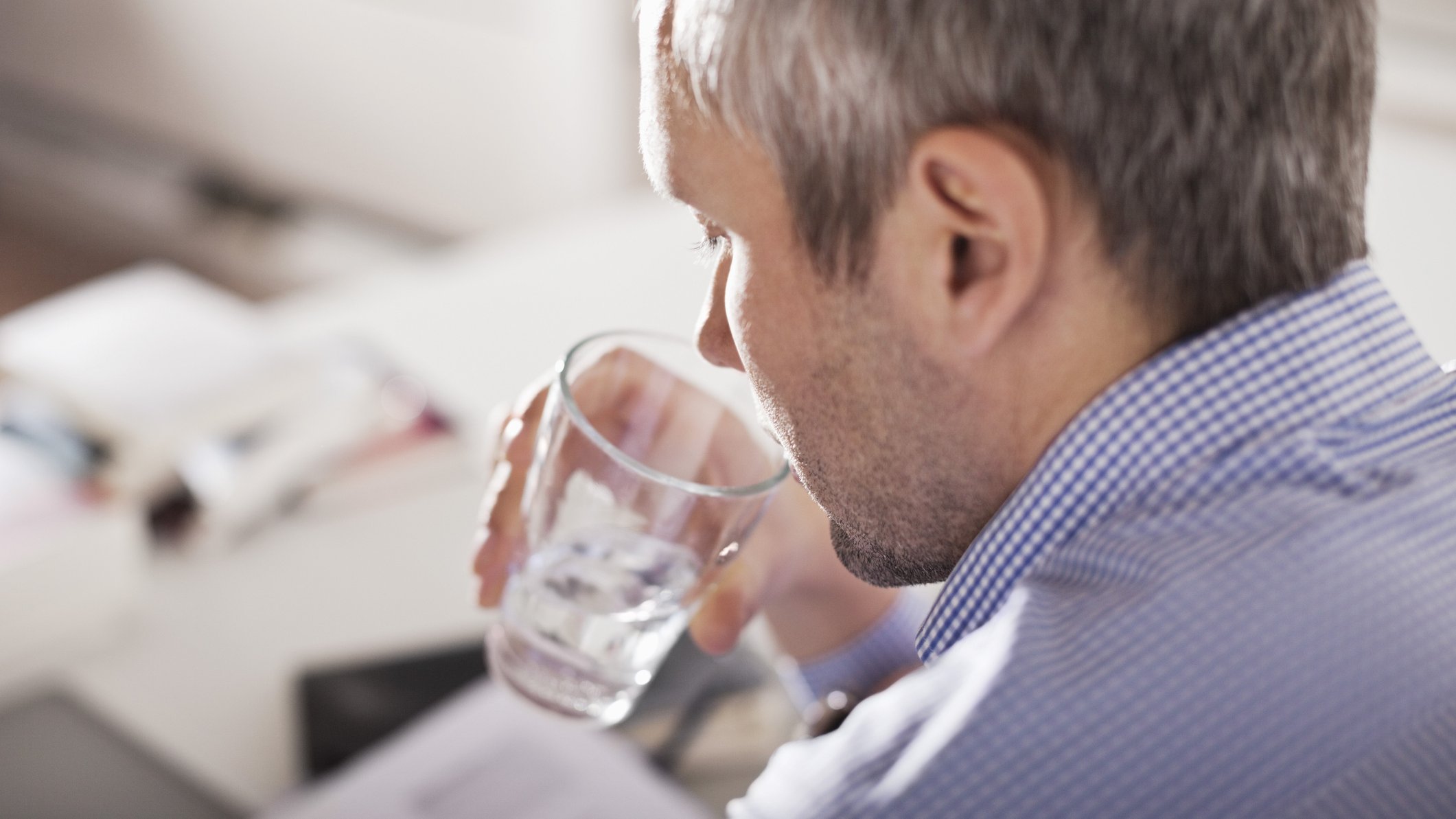 8 tips om meer water te drinken | PlusOnline