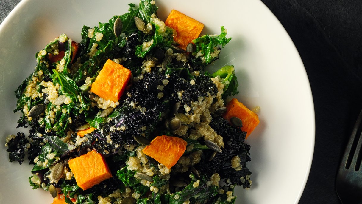 Warme salade van boerenkool | PlusOnline