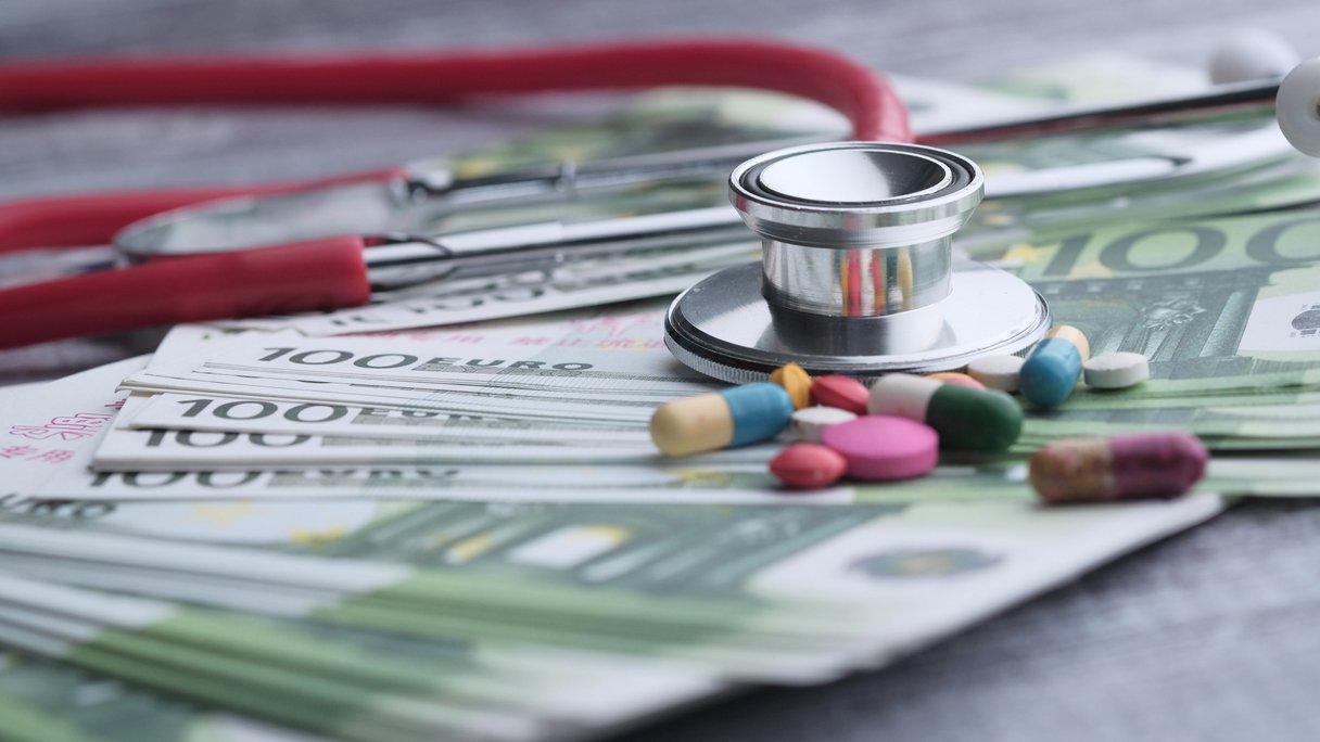 Een zorgtoeslag aanvragen? Zo ingewikkeld is het niet! | PlusOnline